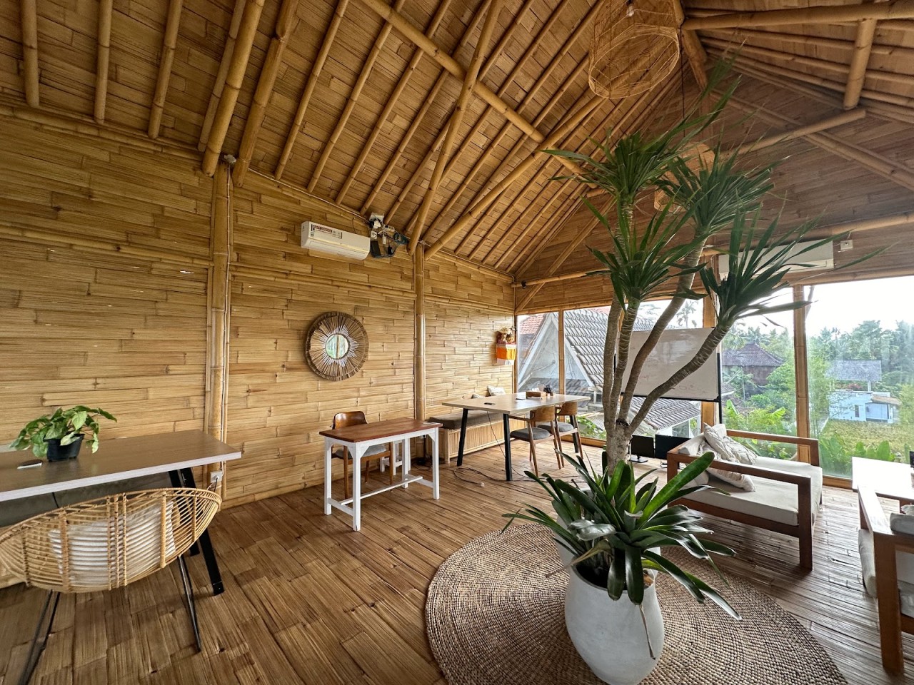 Beluna - House of Creatives, Cafe in Bali