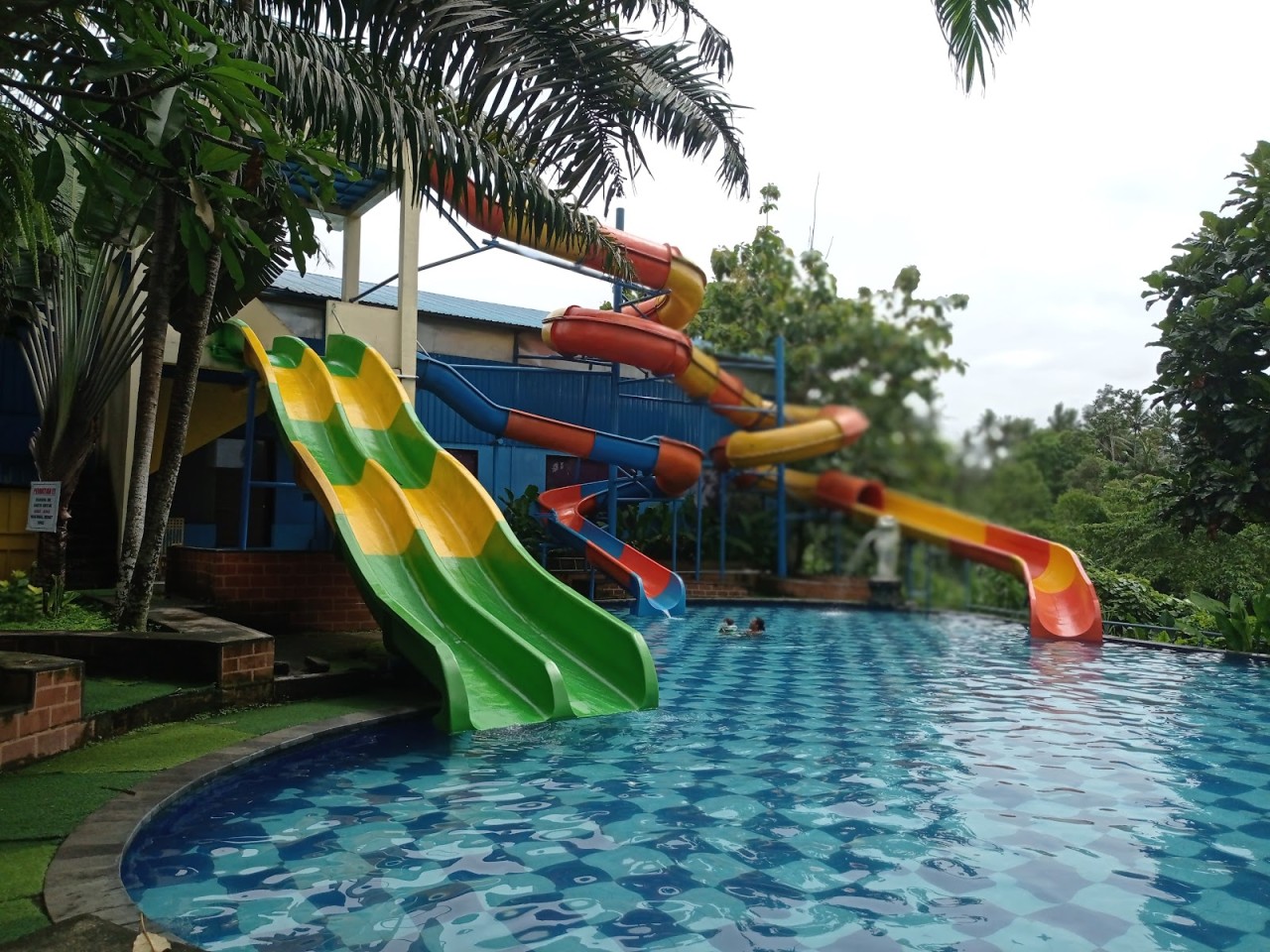 Gumuh Sari Recreation, Swimming pool in Bali