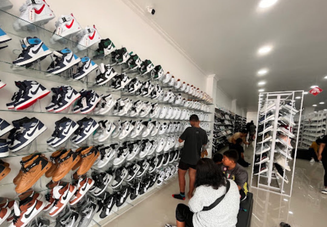 BANDUNG COLLECTION JIMBARAN, Shop in Bali