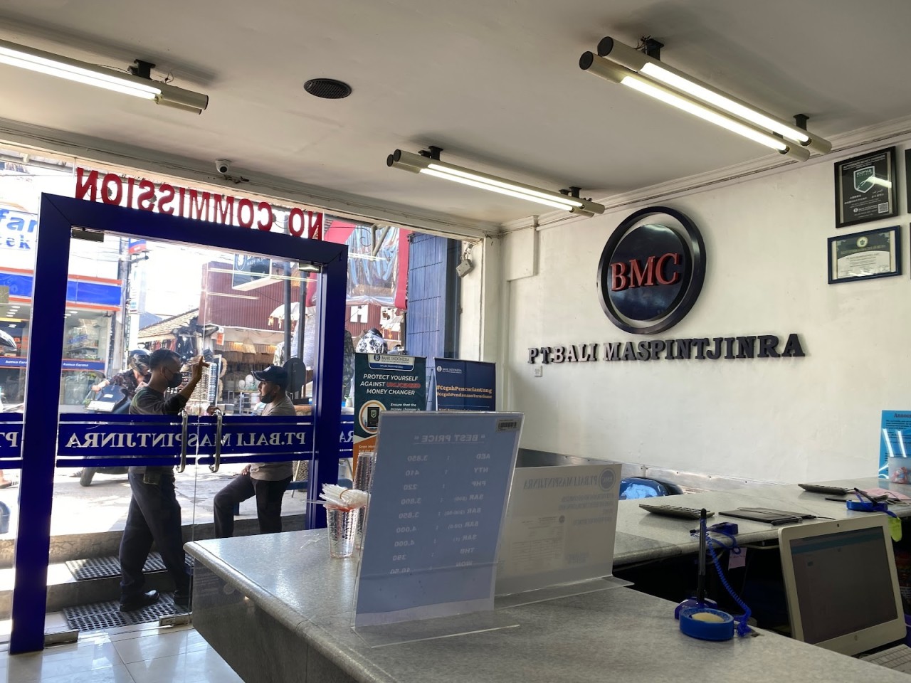 Central Kuta Money Exchange in Bali