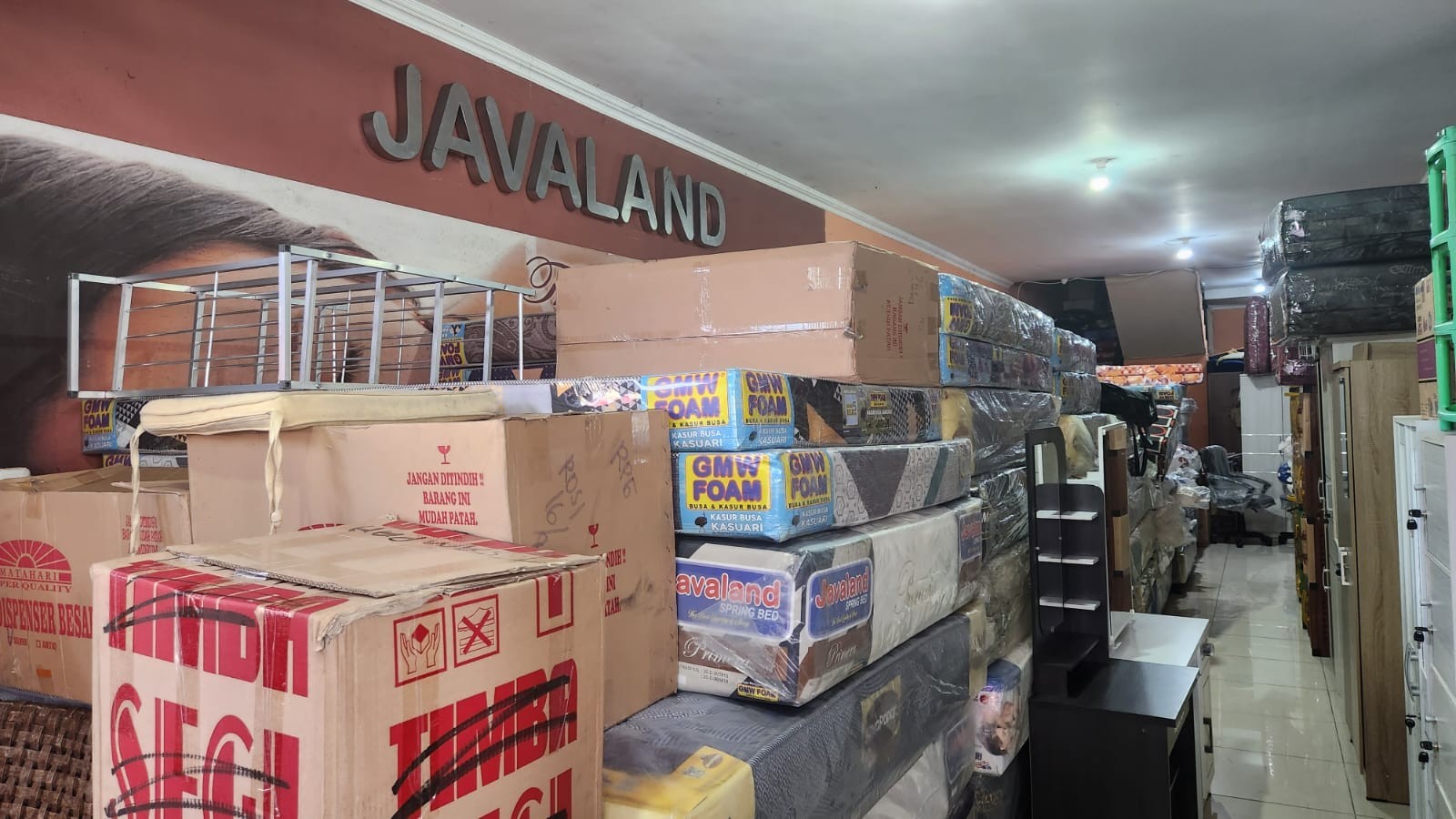 BANDUNG COLLECTION JIMBARAN, Shop in Bali