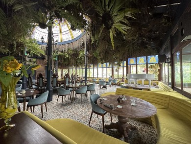 Merlin's Magic, Restaurant in Bali