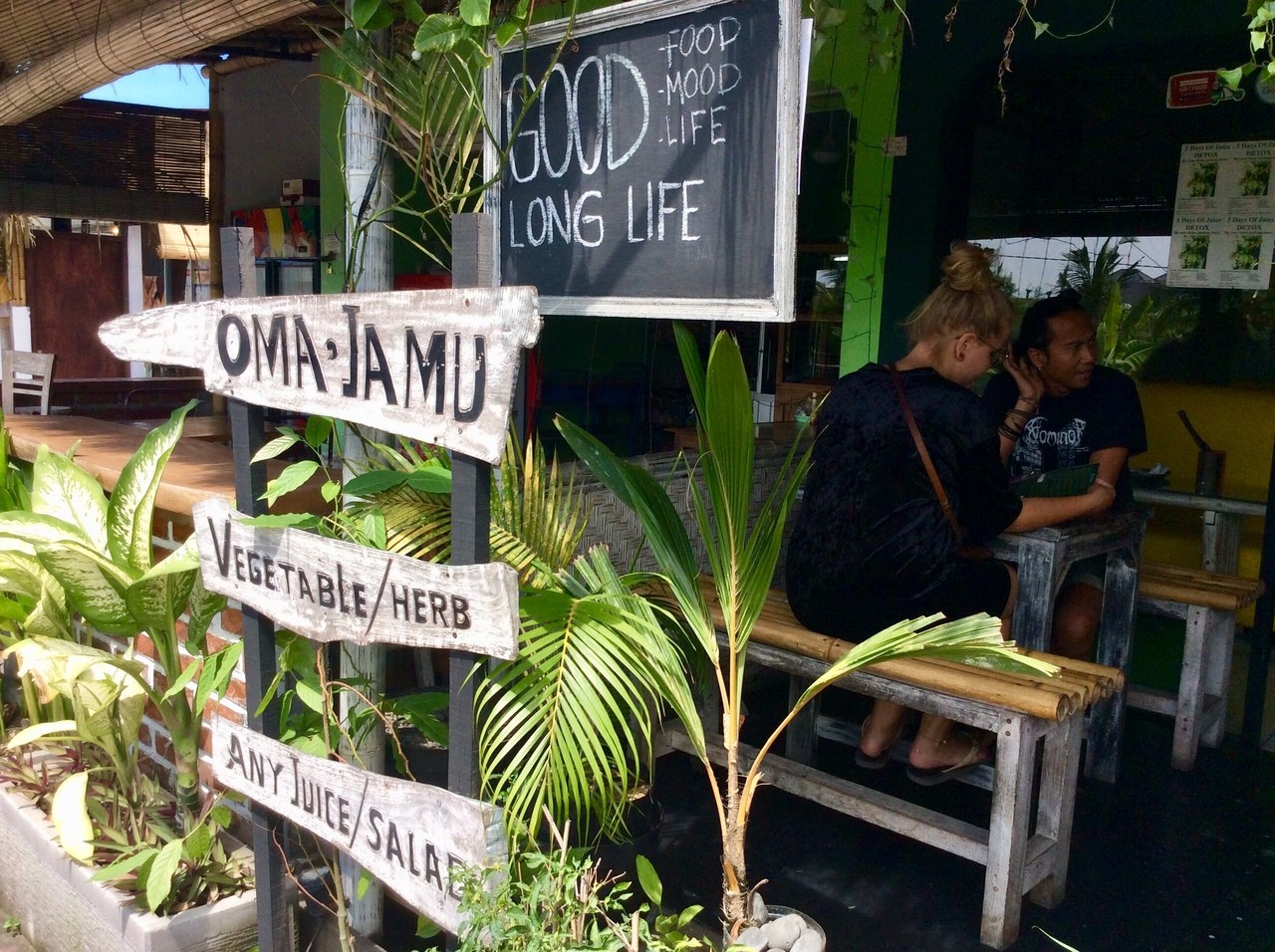 Oma Jamu, Restaurant in Bali